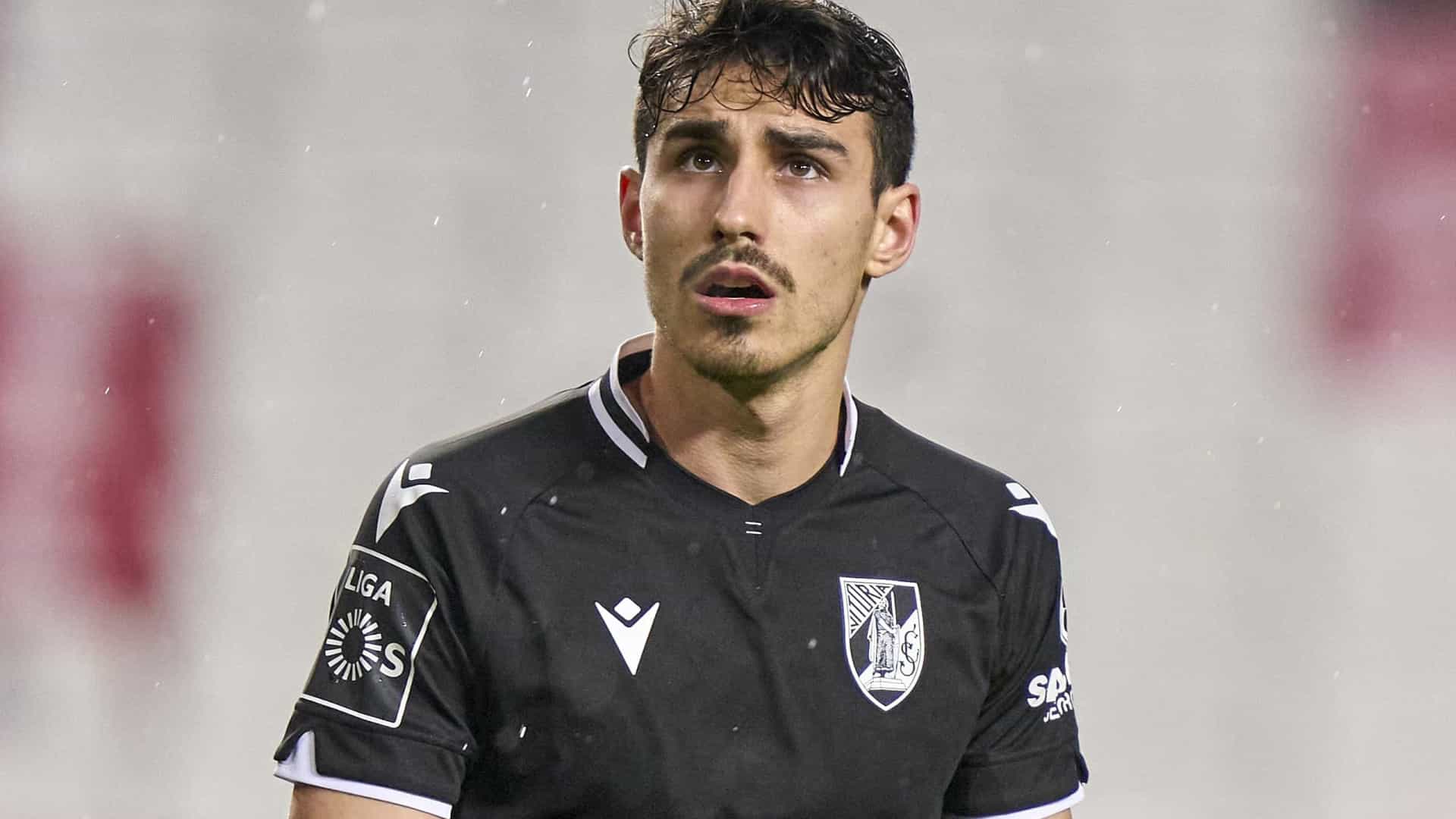 André Almeida é novo reforço inesperado do FC Porto - Revista Hello